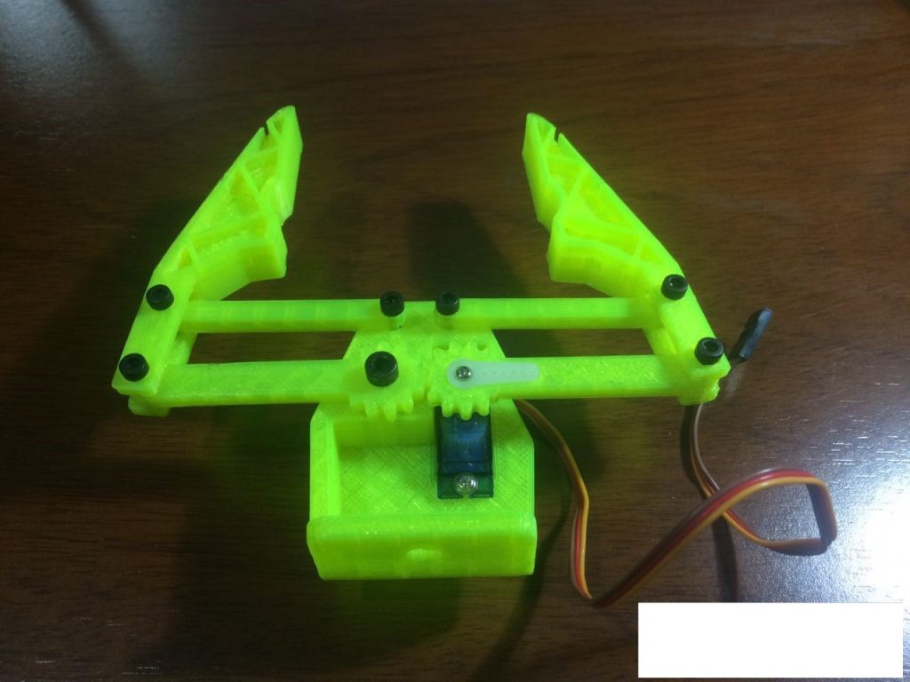 Pinza Garra Robotica Plastica 8cm Apertura Servo Mg90 - yorobotics